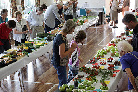 About the show | Coaley Produce Show